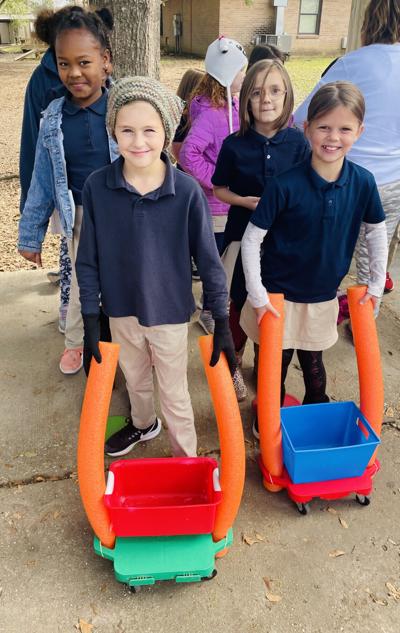 Slaughter Elementary students race to put together feast | East ...