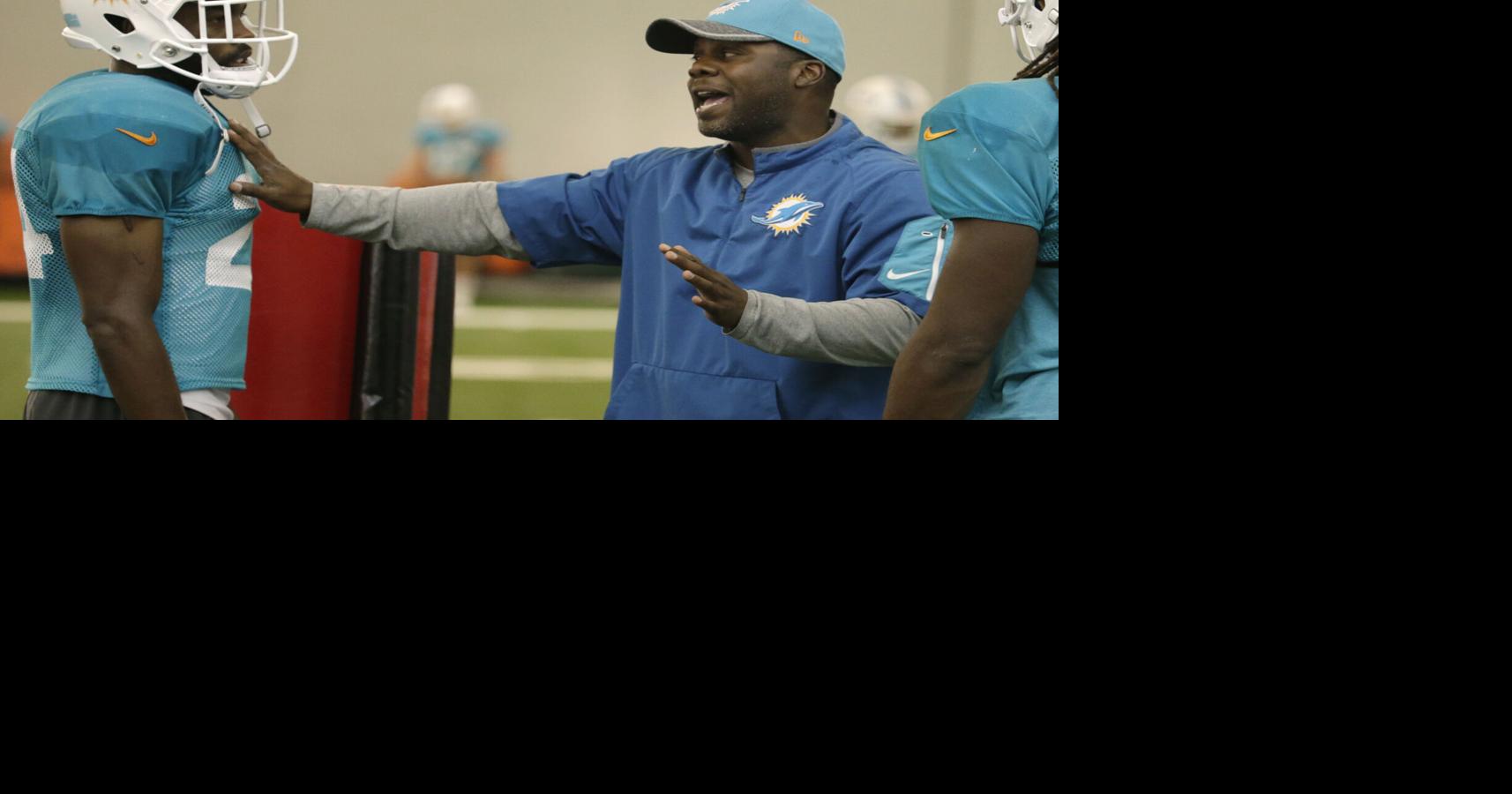 Daronte Jones officially named LSU defensive coordinator, school ...