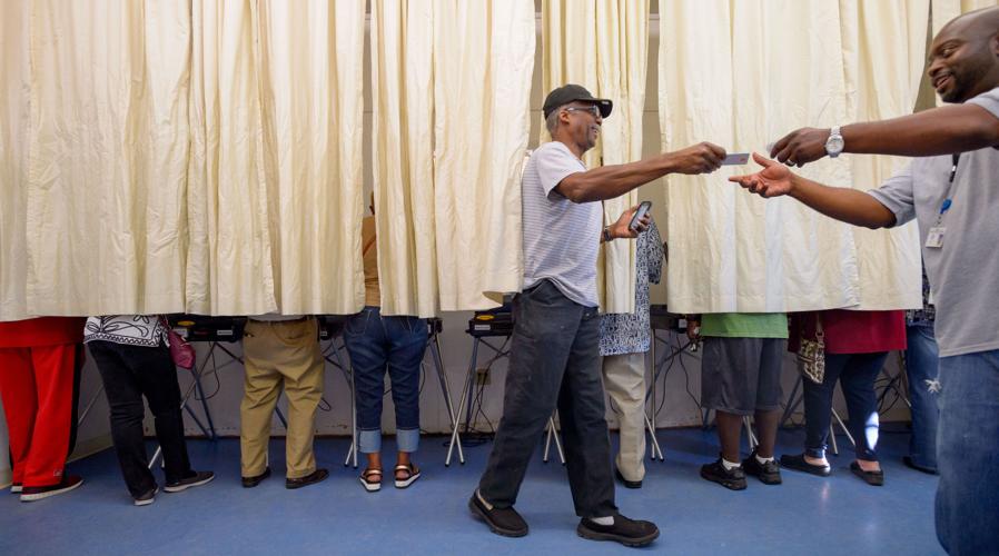 Live updates, analysis on presidential election as Donald Trump leads ...