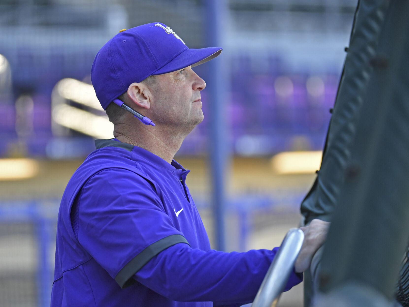 Scott Rabalais: 'This is college baseball' ... Jay Johnson is ready for ...