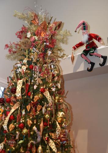 Gary Miller and Ralph Ostermann go 'over the top' for Christmas at ...