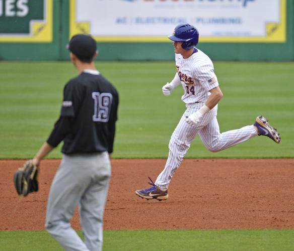 Blake Money exits game early; LSU rallies to win close one over Bethune ...