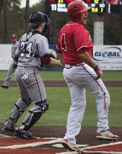 Rolling Ragin’ Cajuns get a boost from star shortstop Blake Trahan, who ...