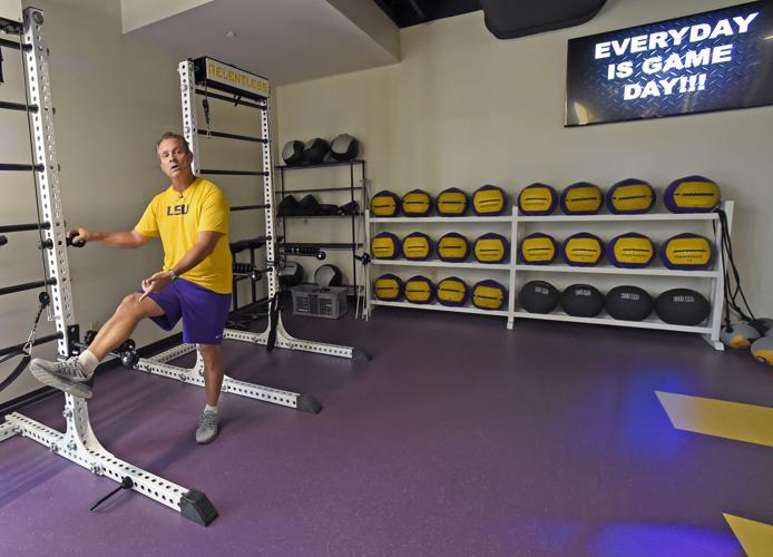 Take a tour inside LSU football's new, $2.5 million weight room ...