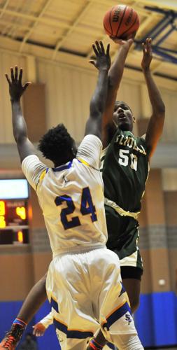 Walker cruises past East Ascension to win Gene Bennett Classic title ...