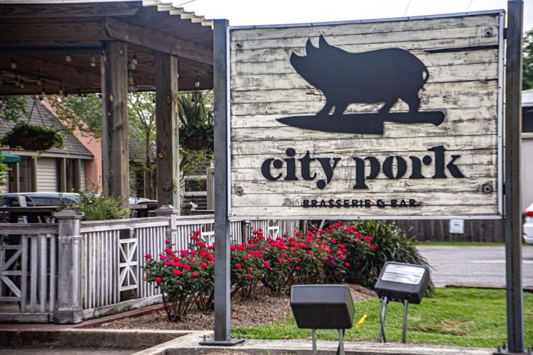 Preorder, restaurants open for Thanksgiving in Baton Rouge ...
