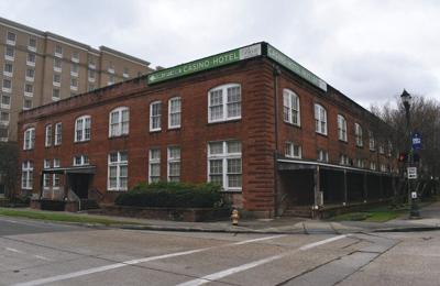 Commission splits on Belle of Baton Rouge demolitions | Business ...