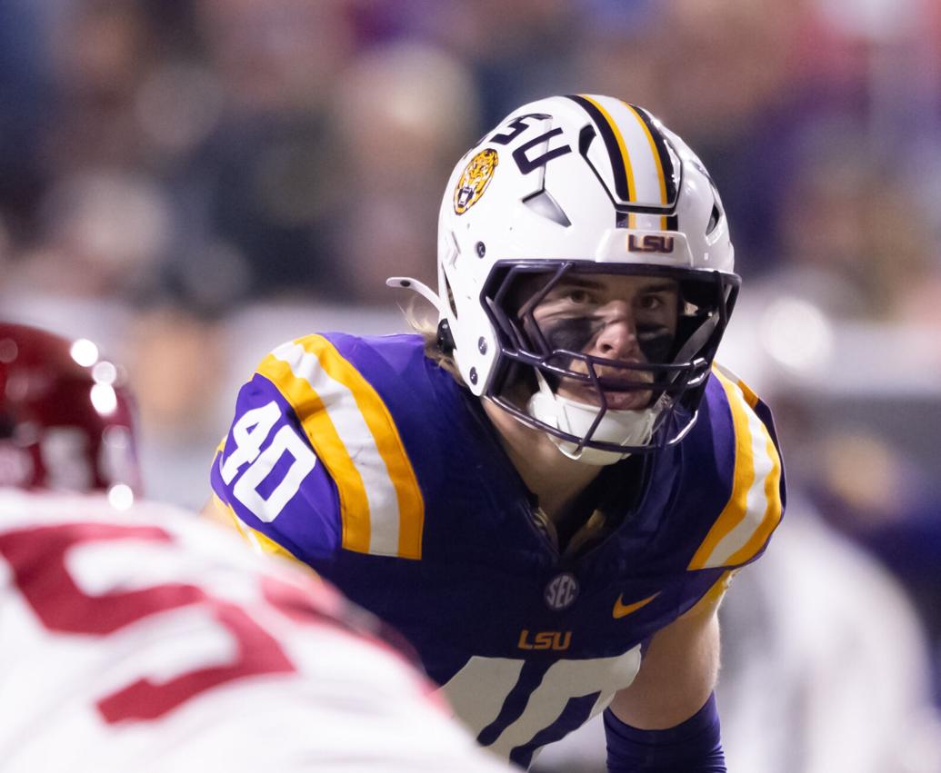LSU LB Whit Weeks leaves Texas Bowl with injury vs. Baylor | LSU ...