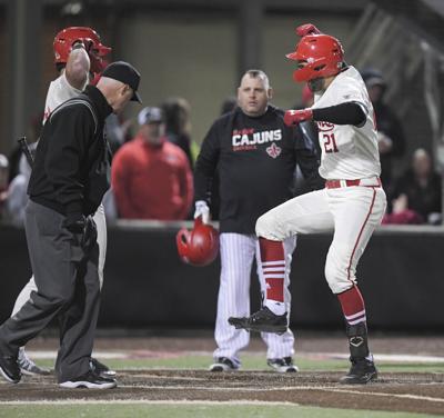Cajuns hoping to extend promising start to season against SLU Lionsi in ...