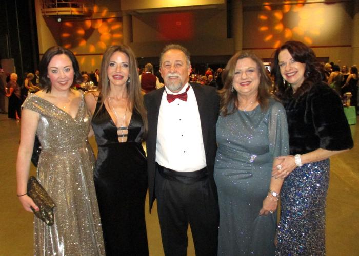 Krewe of Victoria brings Vegas to Lafayette Mardi Gras | Mardi Gras ...