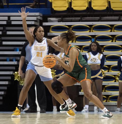 Southern women's basketball team coughs up 15-point lead in loss to ...
