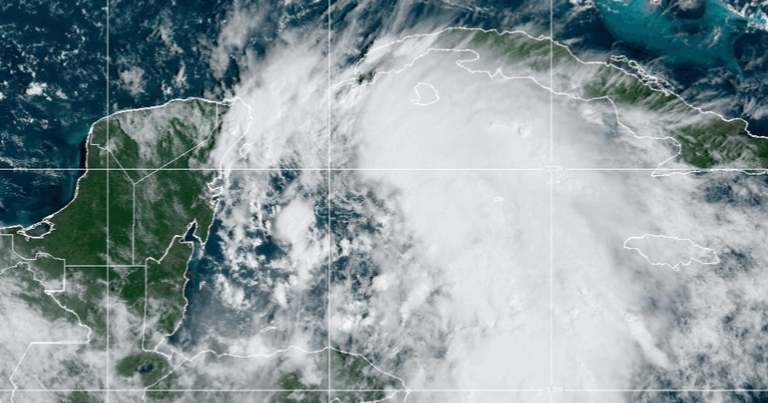 Helene forecast to be among largest hurricanes in 20 years | Hurricane ...