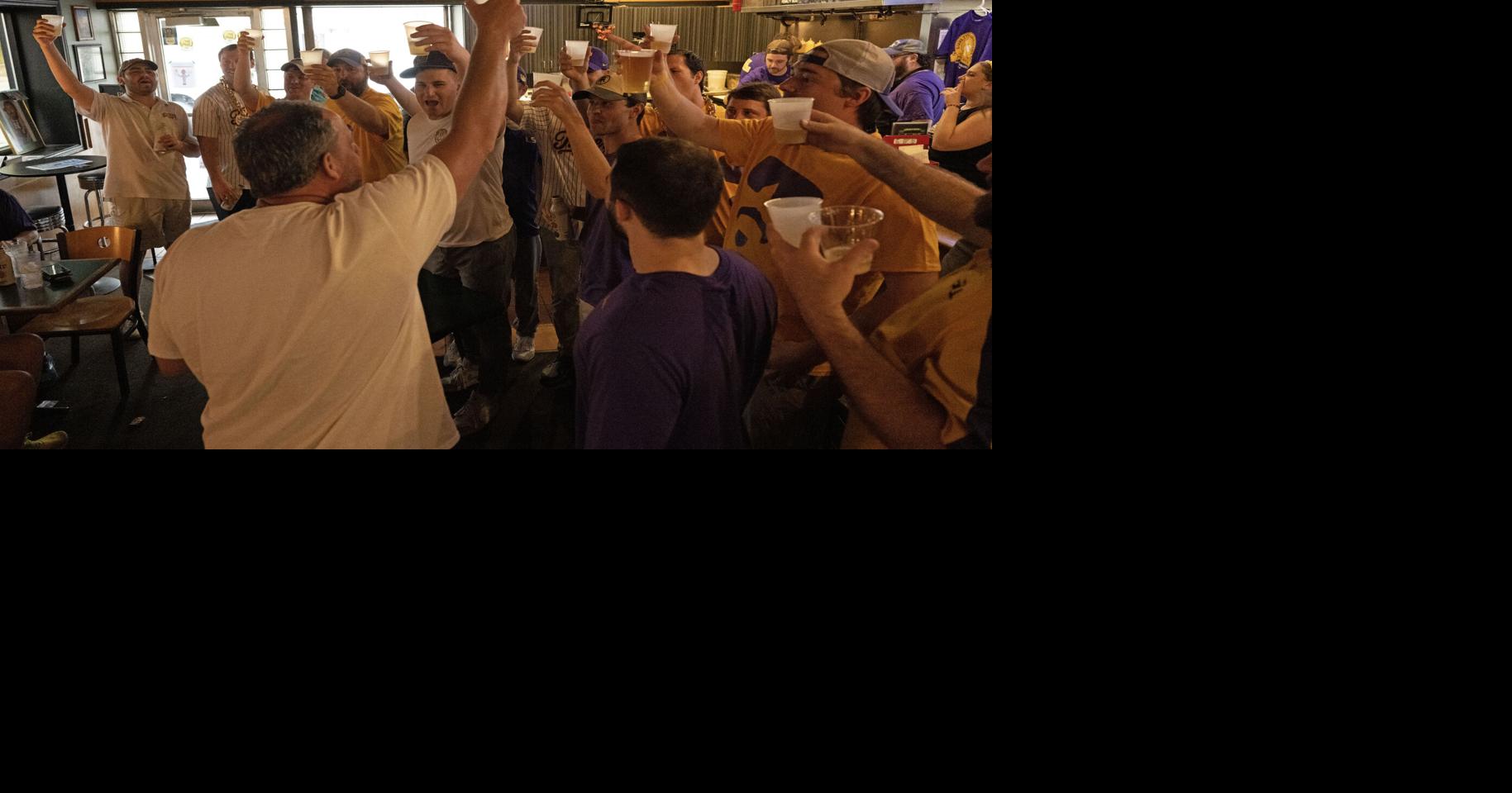 Omaha bar employees boast about LSU fans | Entertainment/Life ...