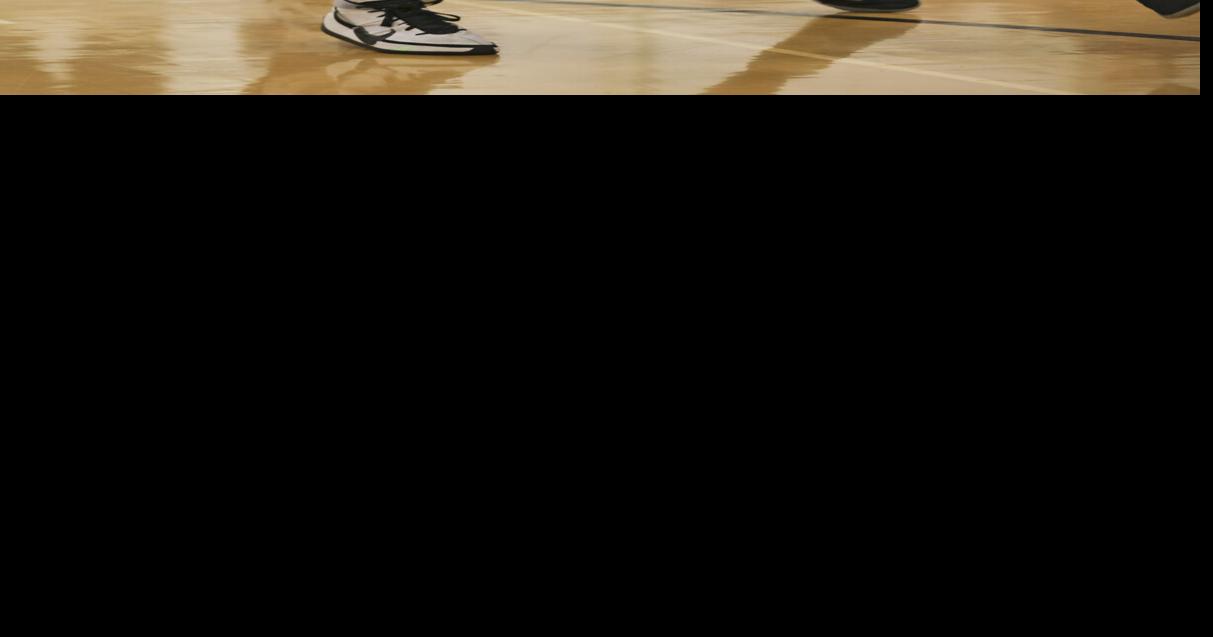 Boys basketball playoffs: Central wears down Barbe, wins first playoff ...