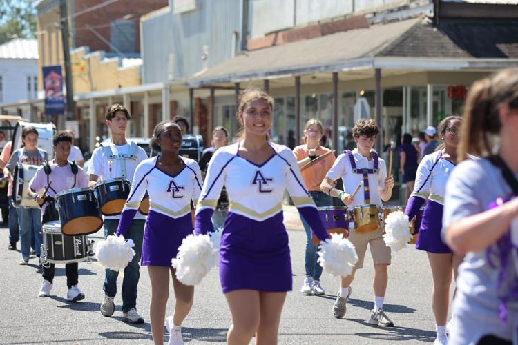 Pizzolato crowned Ascension Catholic High homecoming queen | Ascension ...