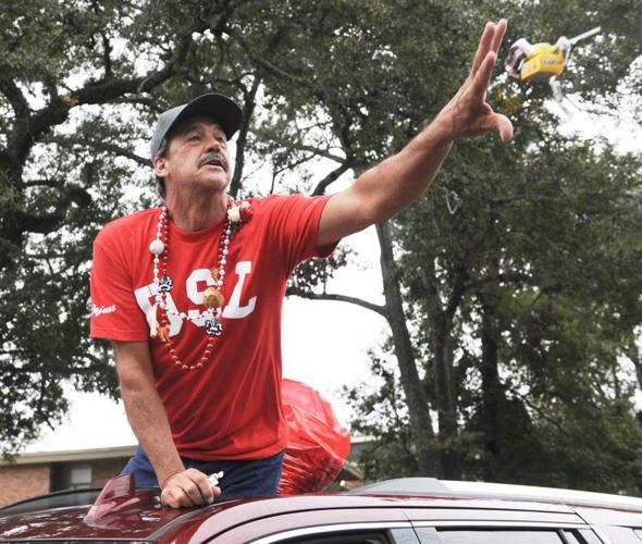 ‘Tears of joy’ as ‘Louisiana Lightning’ Ron Guidry enters UL Athletics ...