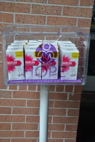 Nonprofit brings rescue Narcan station to Zachary | Zachary ...