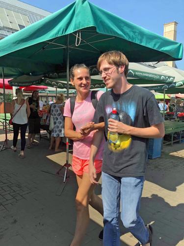 Facebook search connects Baton Rouge man with sisters he never knew a ...