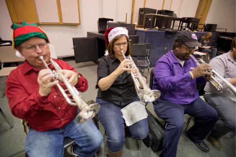 Baton Rouge Concert Band prepares for annual Christmas show ...