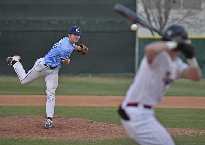 Luke Hill's two-way play helps Episcopal topple Dunham | High School ...