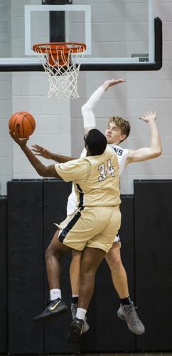 Jay Carlin notches 900th career win as Salmen defeats Lakeshore | High ...