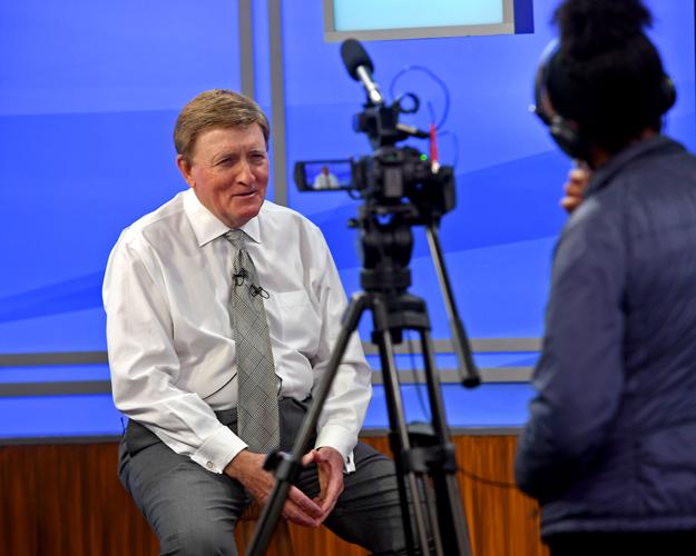 WBRZ's Pat Shingleton signs off, 44 years after delivering first ...