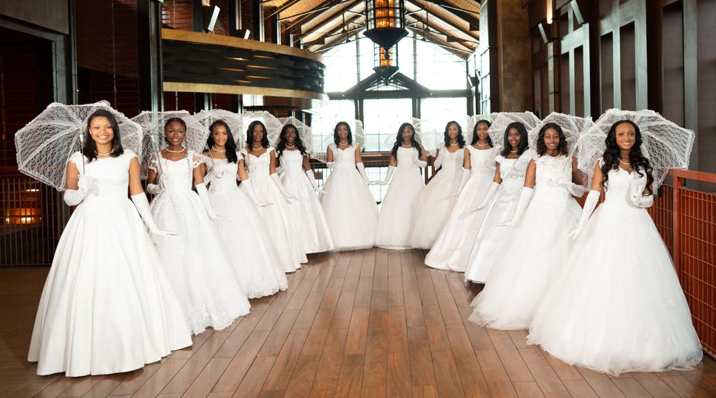 Nu Gamma Omega Chapter, Alpha Kappa Alpha honors debutantes ...