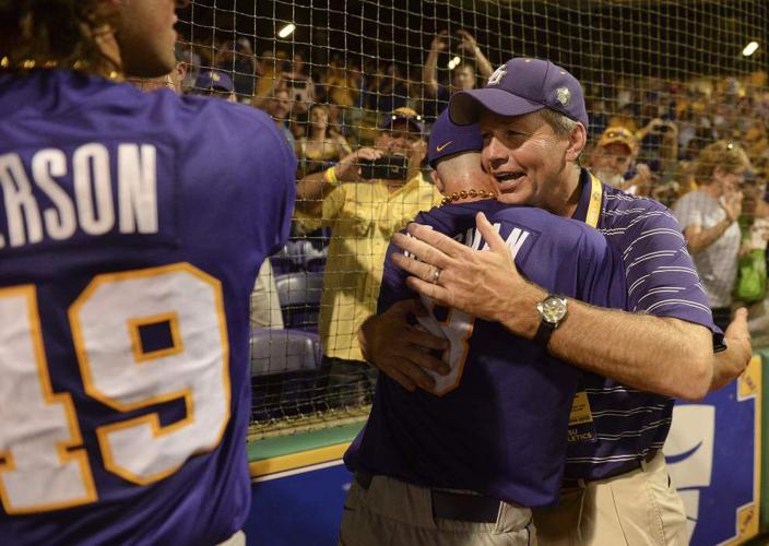 Photos: Revisit big plays, excited fans, high fives, (and an Elvis ...