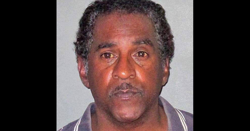 Suspended corrections officer indicted in rape of inmate at a Baton ...