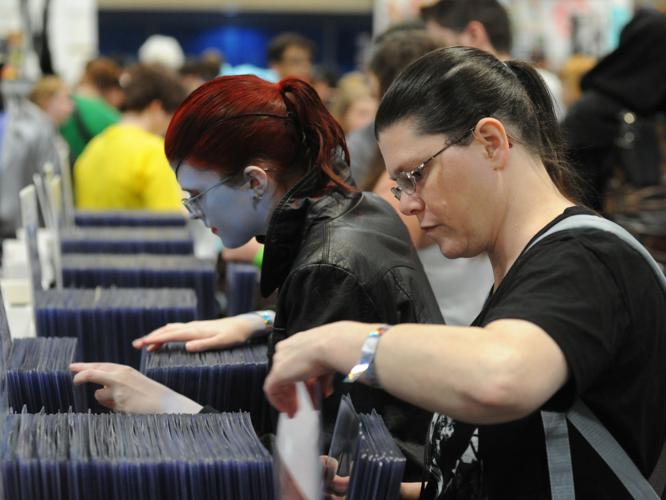 Photos: 2016 Louisiana Comic Con at the Cajundome Convention Center ...