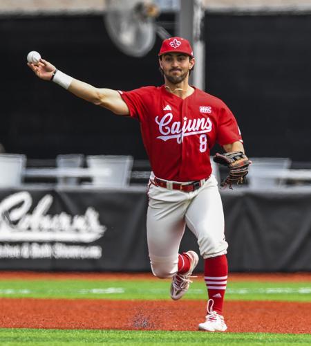 UL Cajuns: Five-run explosion late lift UL to comeback win | UL Ragin ...