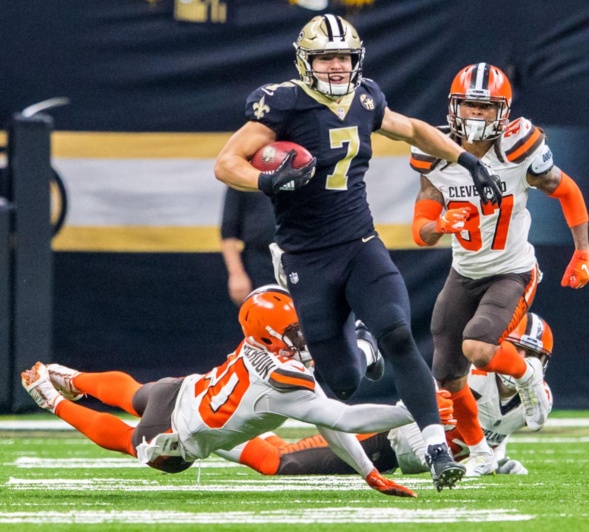 Saints quarterback Taysom Hill nearly takes first kickoff return of ...