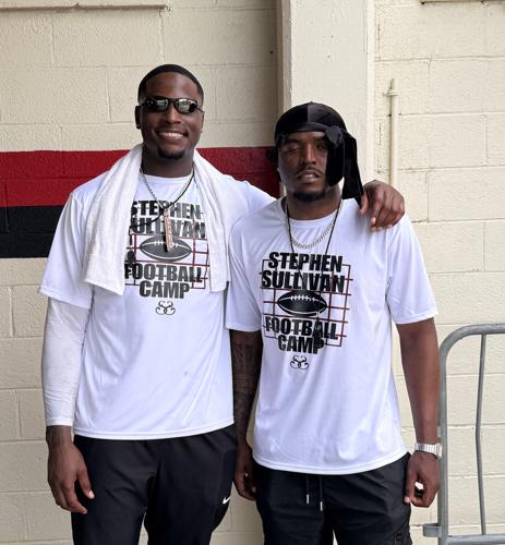 Donaldsonville, LSU, NFL tight end hosts 3rd annual camp at his alma ...