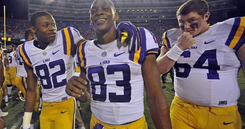 ‘Thankful and blessed’: LSU fullback J.D. Moore earns scholarship | LSU ...