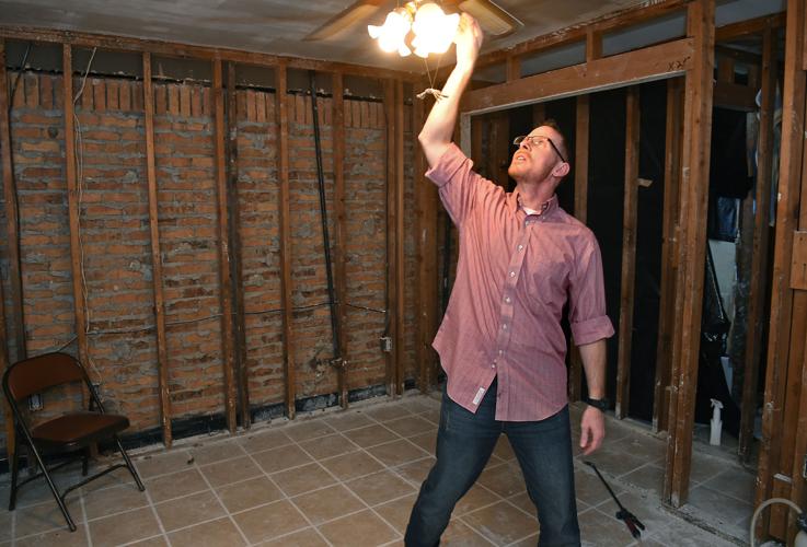 'We figured we'd be back in our house by now,' homeowners in Old ...