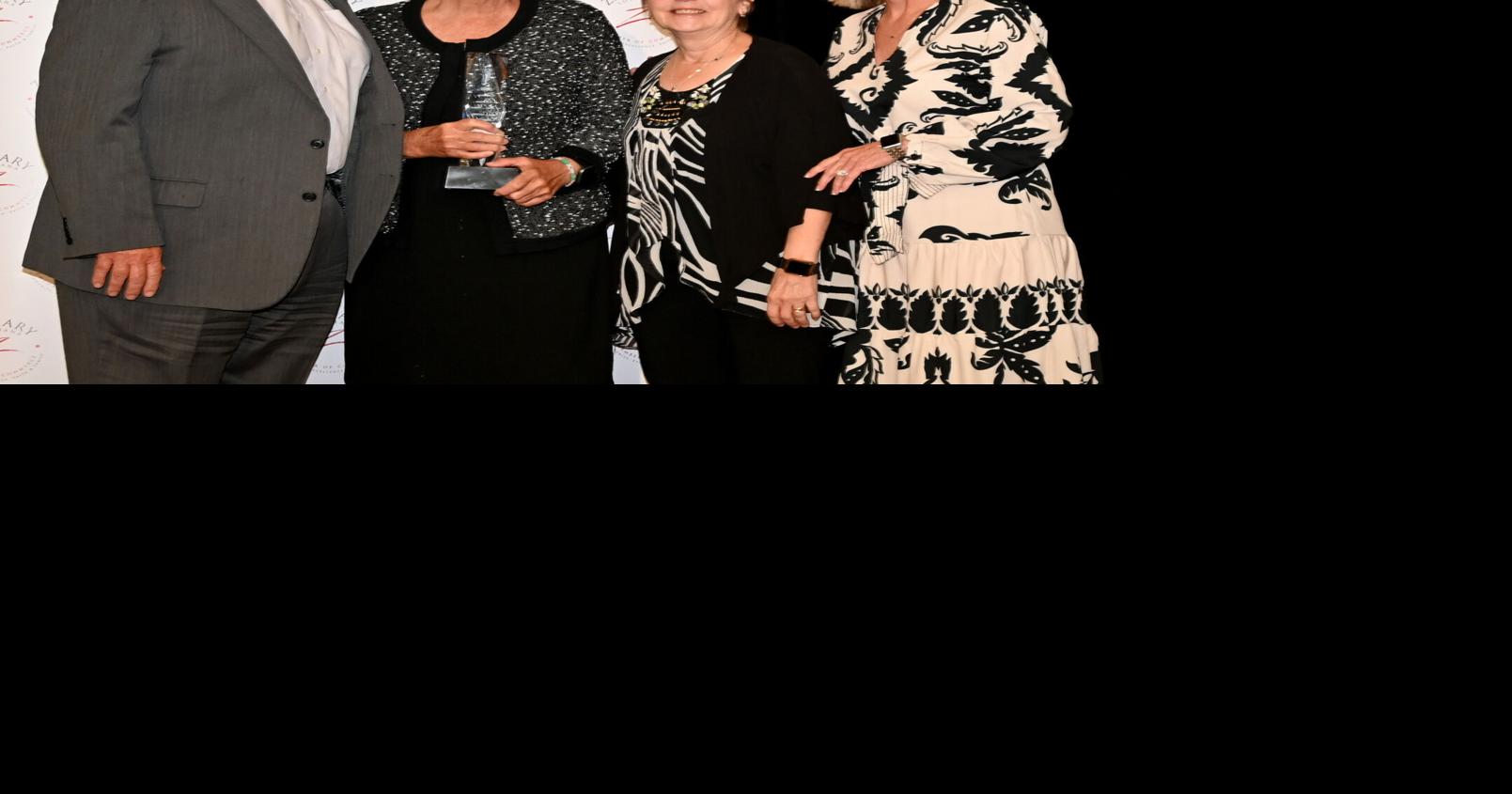 Farmers Market head Nita Carney Edwards receives Citizen of the Year ...