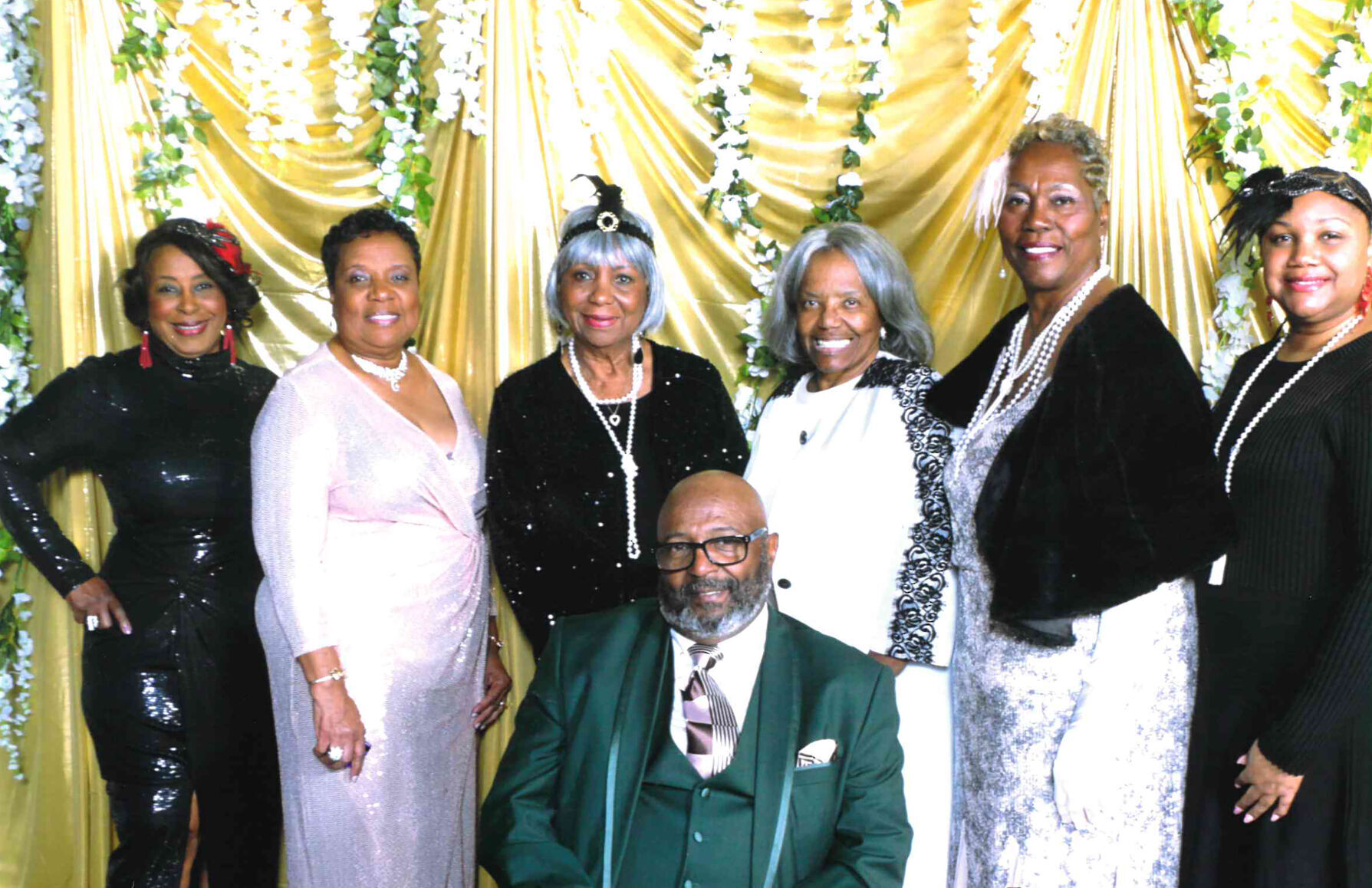 Baker Pilot Club attends Gatsby themed event | Baker | theadvocate.com