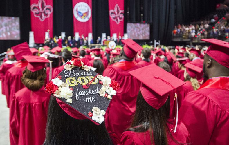 UL holds summer commencement at Cajundome | News | theadvocate.com