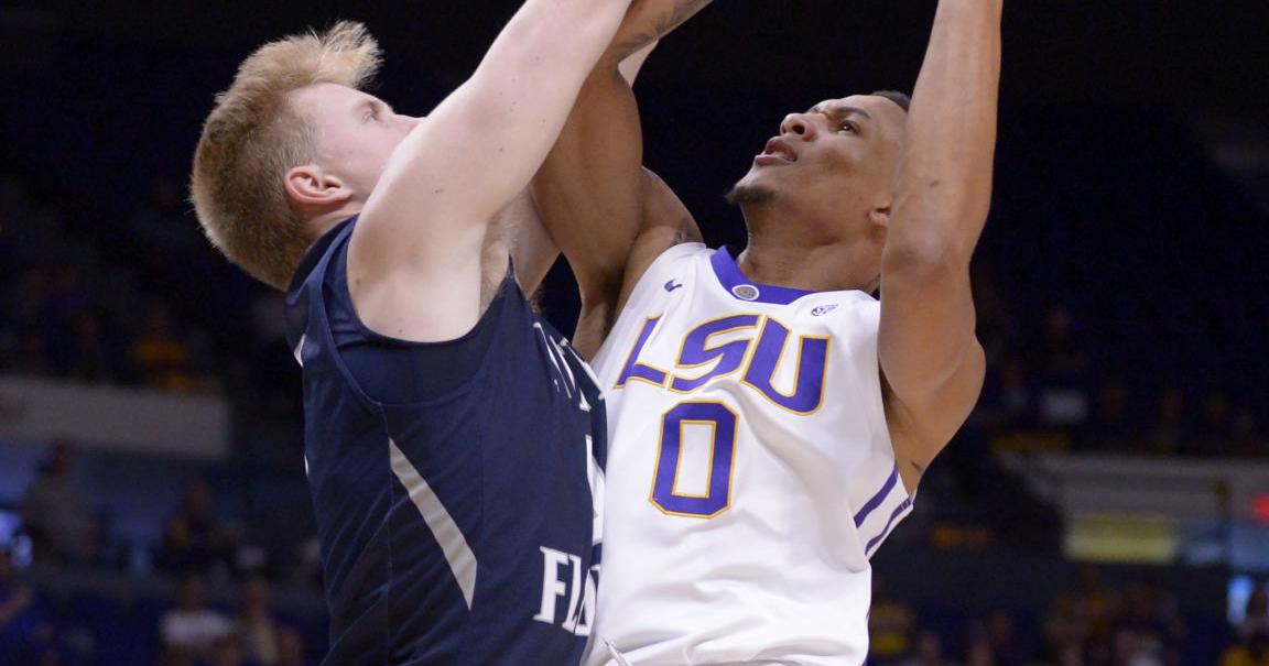 Brandon Sampson's return to the court gives LSU lift in 52-point ...