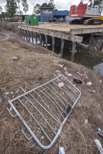 Videos show Tigerland bar patrons falling off a closed bridge. What ...