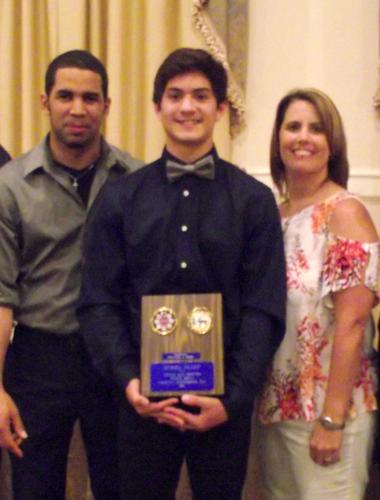 Westbank Quarterback Club honors athletes of the year | Crescent City ...