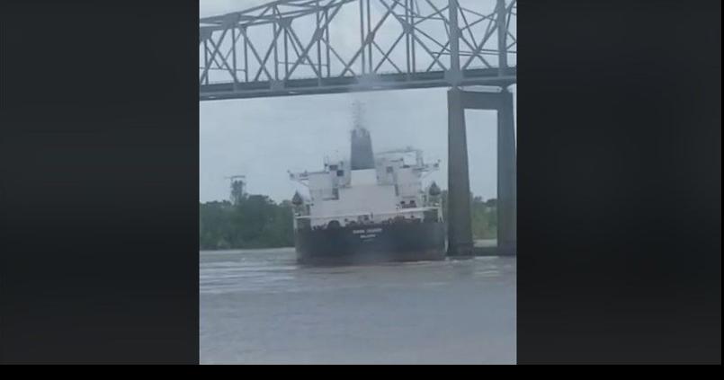 Watch: Tanker ship hits Sunshine Bridge, which has since reopened; see ...