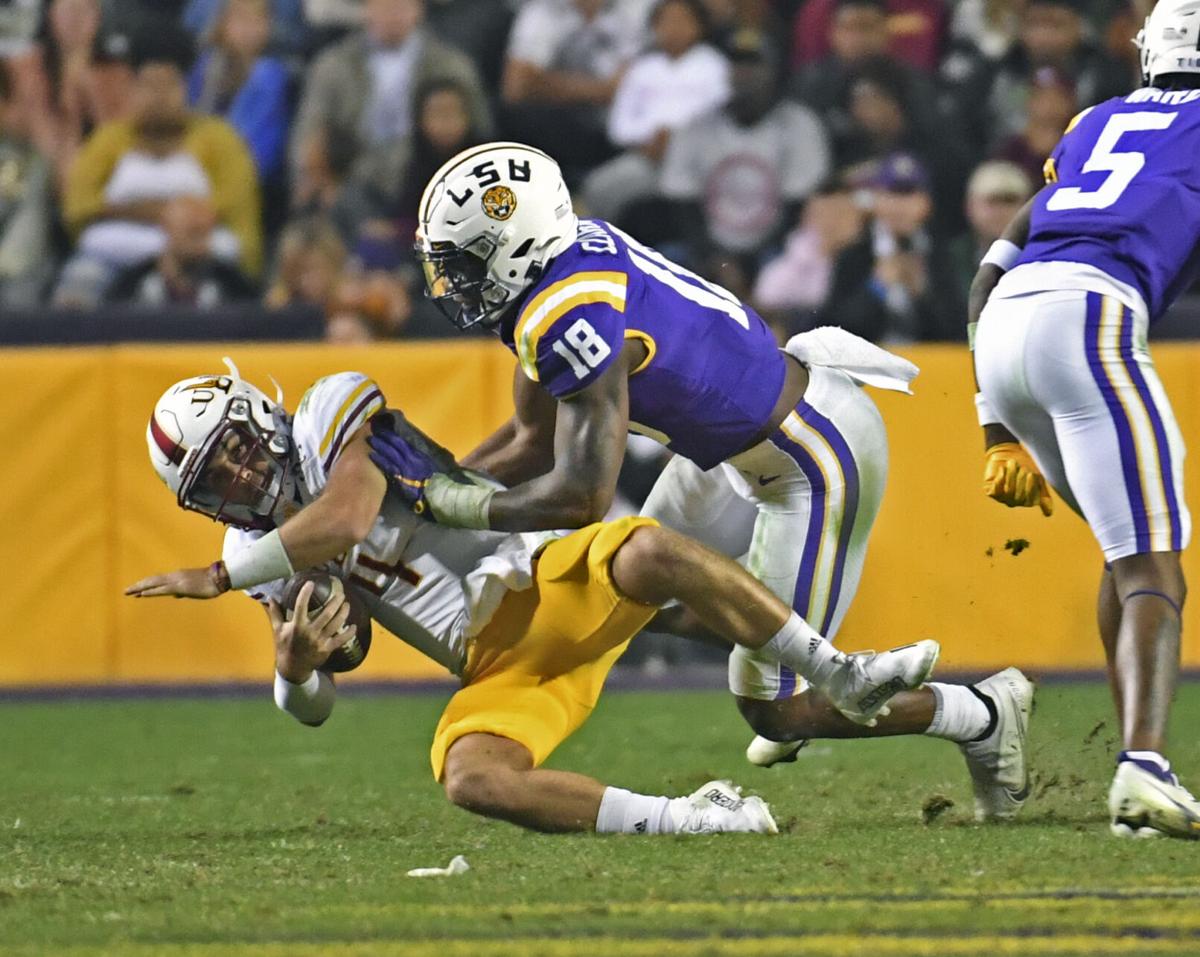 LSU senior linebacker Damone Clark selected as a finalist for the ...