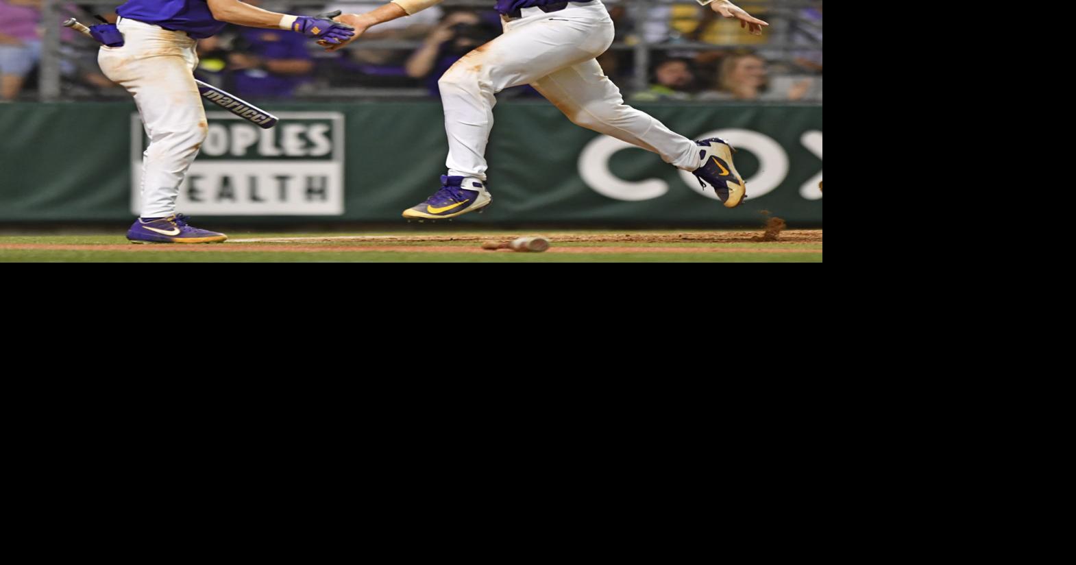 LSU baseball a win away from NCAA super regional after breaking tie ...