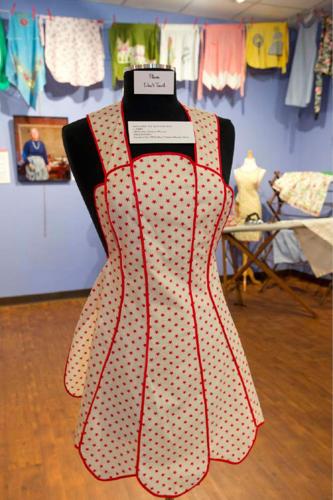 The Apron Chronicles: Aprons and its stories bring memories alive in ...