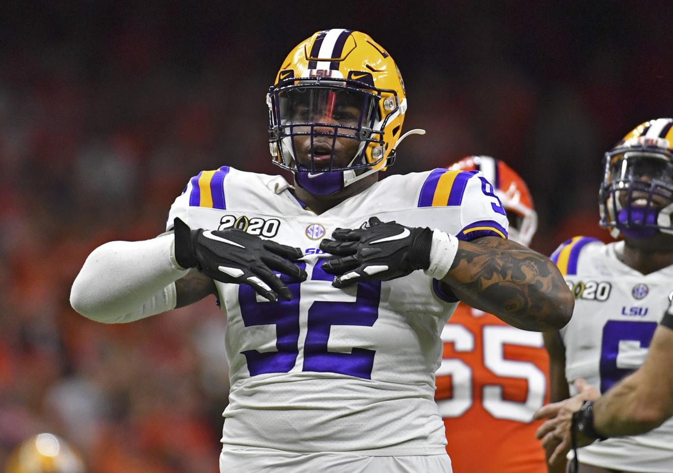 Starting LSU defensive tackle Neil Farrell announces he will return for ...