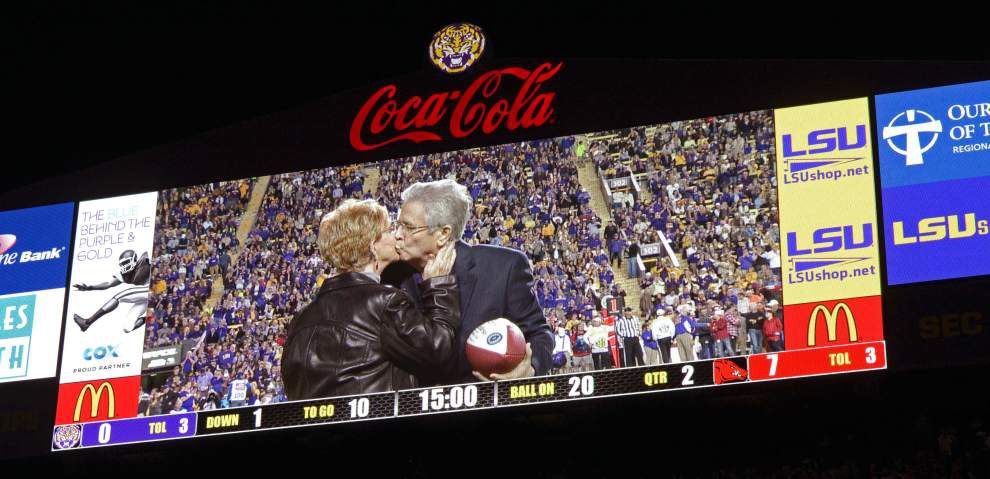 Photos: Our best shots from Arkansas-LSU game day in Baton Rouge ...