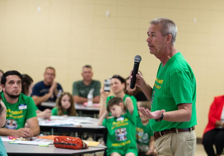 Families say no proposed Comeaux, Duson Elementary closure | Education ...