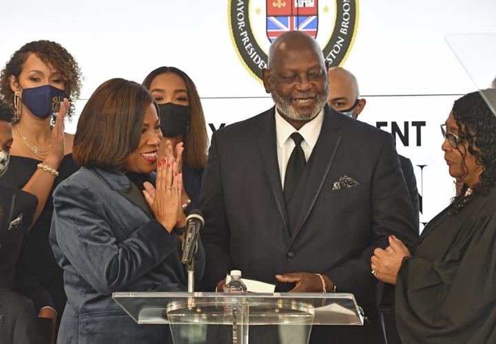 Mayor-President Sharon Weston Broome sworn in for second term | State ...