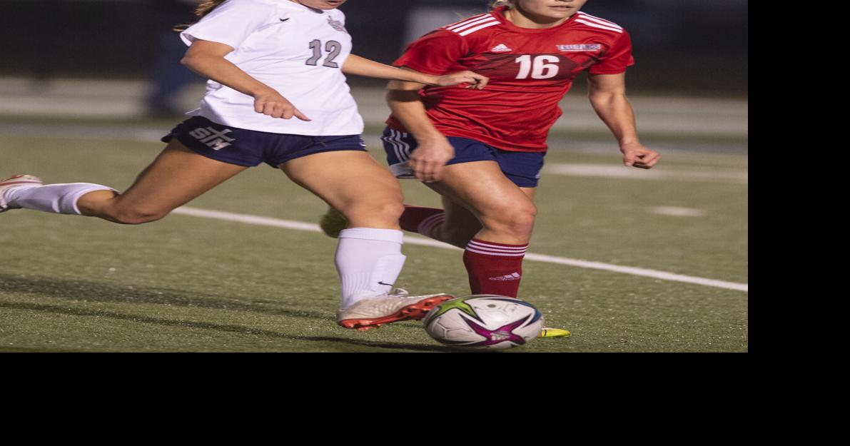 STM girls soccer back in state title game with another rout | High ...